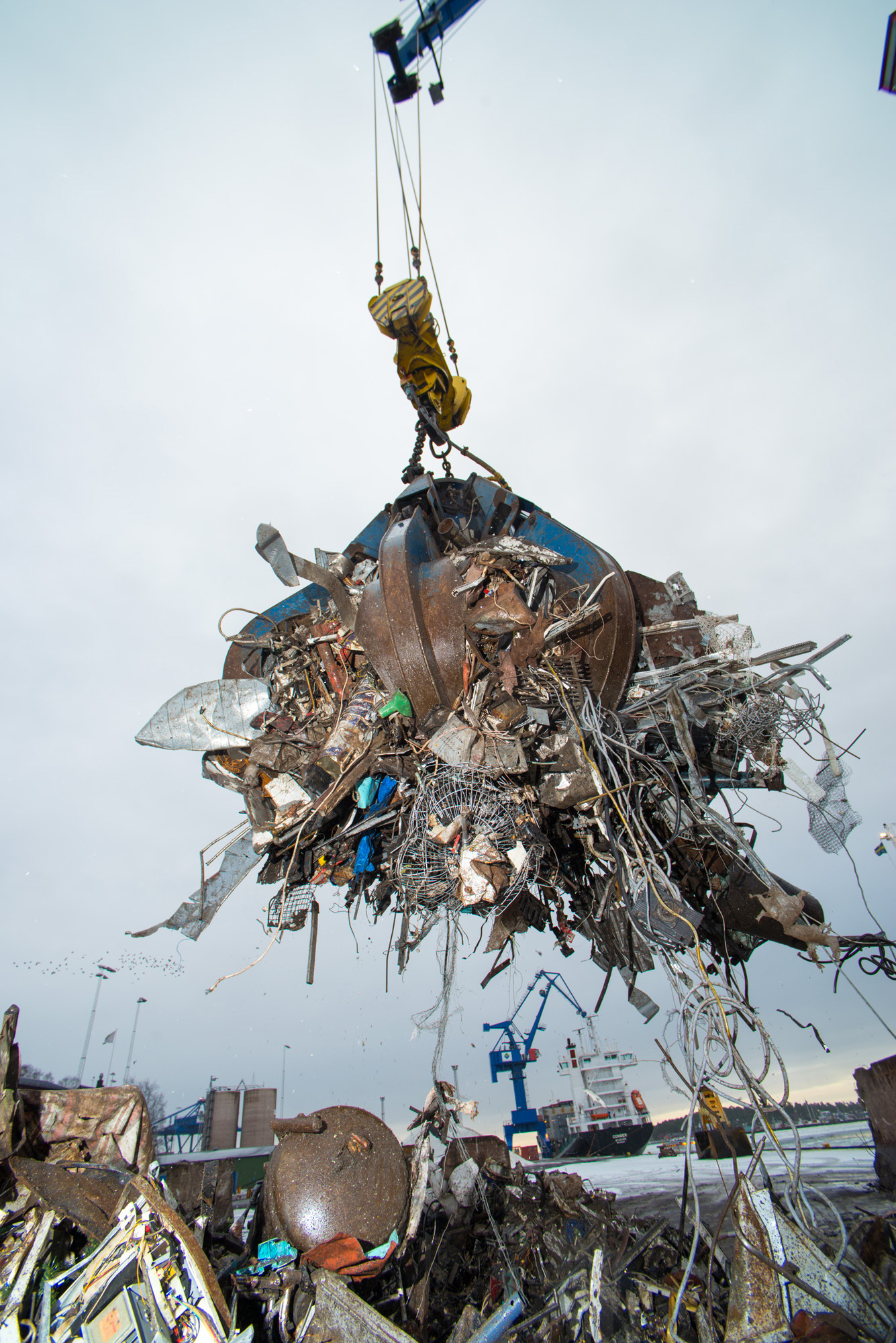 Handling of waste from vessels | Oxelösunds Hamn